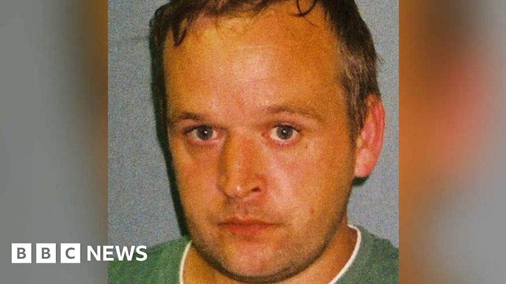 Russell Blent disappearance 'suspicious' say police - BBC News