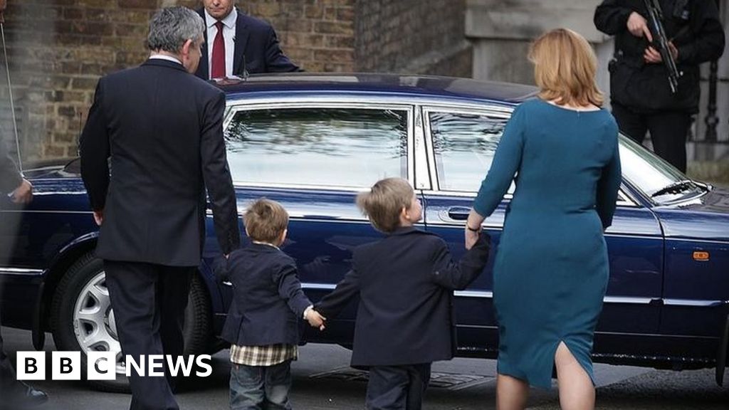 Do parents make better political leaders? - BBC News