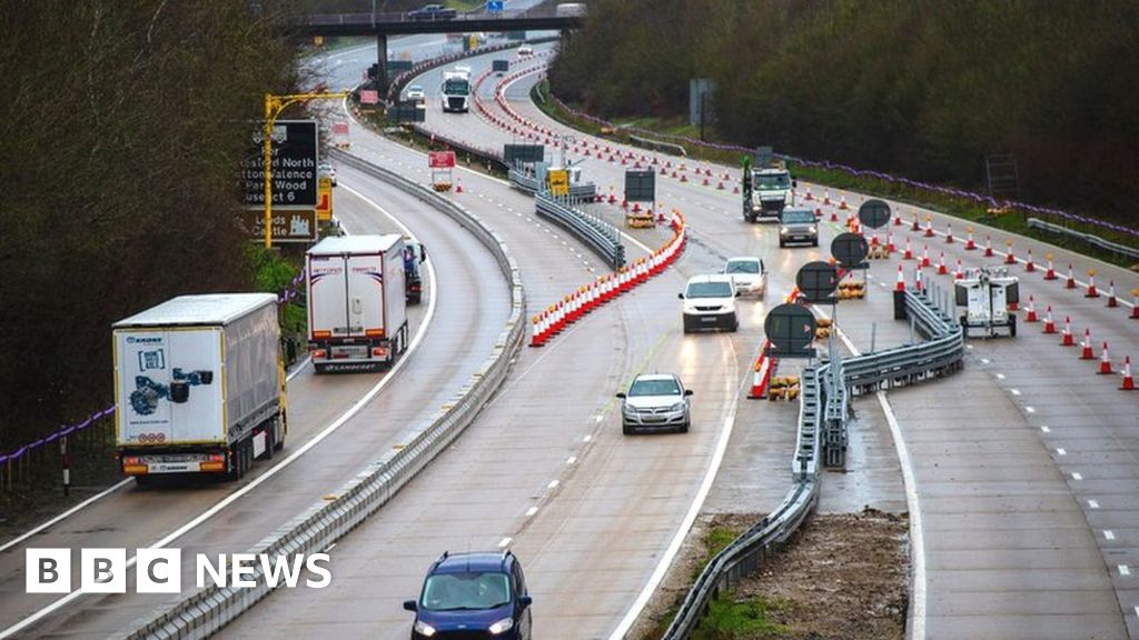 Operation Brock: Section of M20 closed overnight to move barrier - BBC News