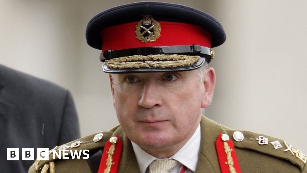 Lord Dannatt: Troubles veterans 'should not be charged so long after event'