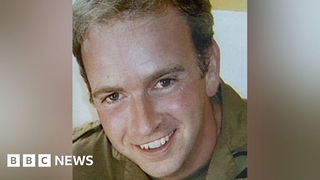 David Stead: Airman killed in Iraq set for street name honour - BBC News