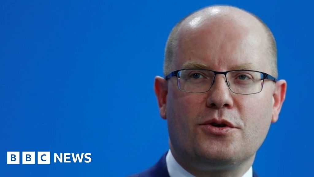 Czech Republic PM Sobotka says government to resign - BBC News Czech Republic PM Sobotka says government to resign - BBC News