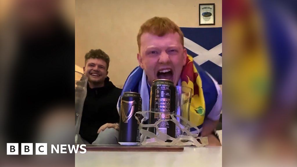 Scotland fans celebrate Euro finals qualification - BBC News