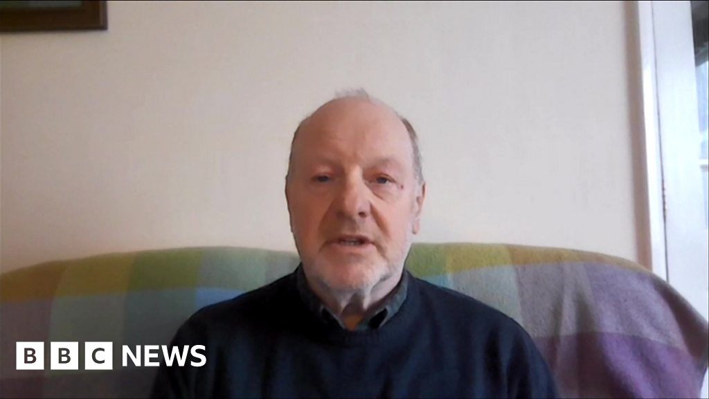 Watch: The real Mr Bates speaks at Post Office inquiry - BBC News