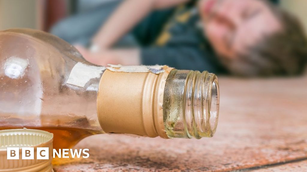 Drunken students 'risking future careers', says university - BBC News
