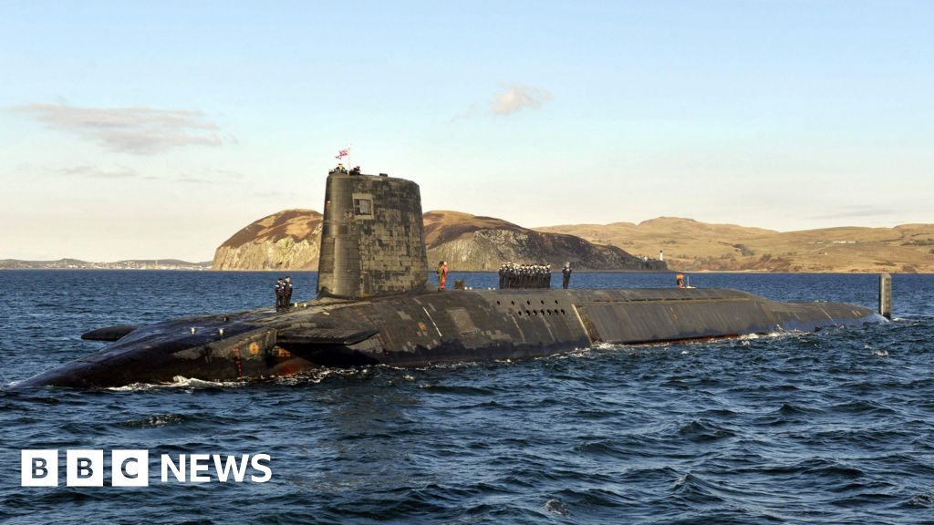 MPs vote to renew Trident weapons system - BBC News