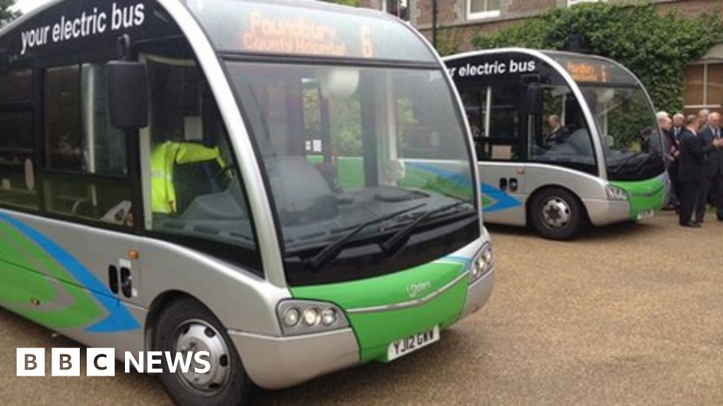 Dorset launches first electric bus in South - BBC News