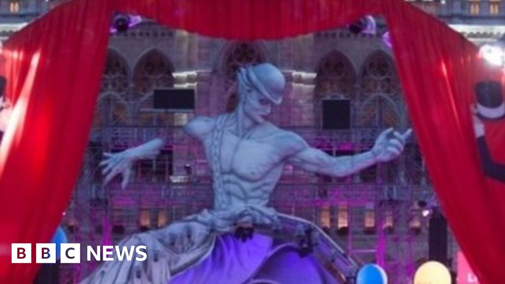 The Life Ball AIDS charity event held in Vienna - BBC News
