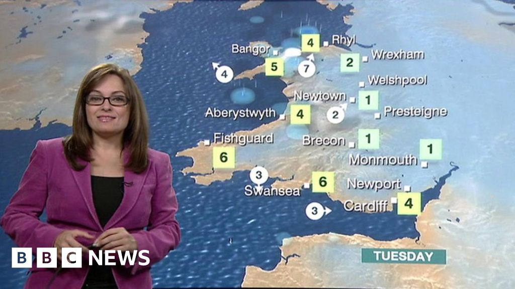 Ice weather warning for Wales after weekend of snow - BBC News