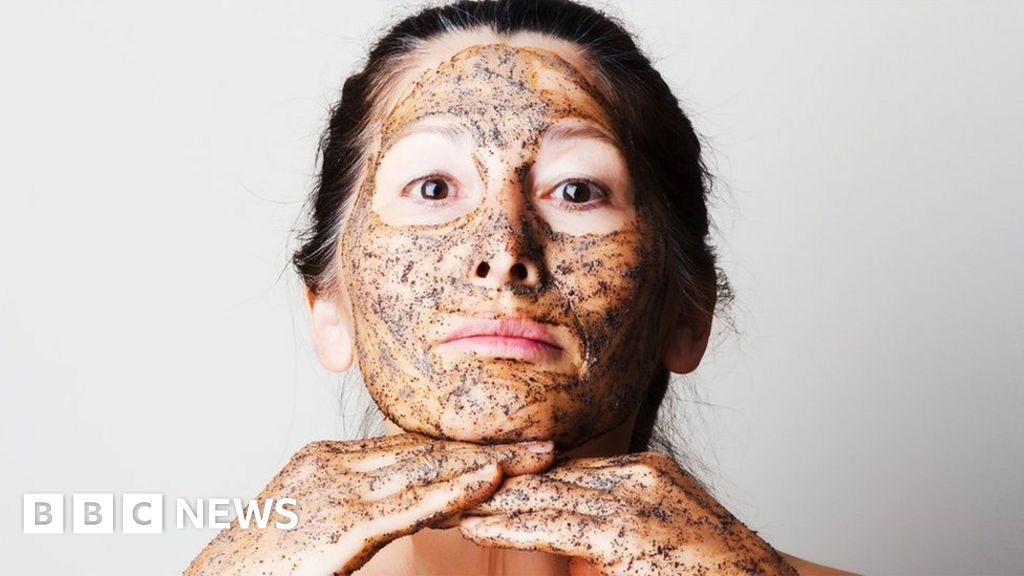 Microbead ban: Here are some natural alternatives - BBC News