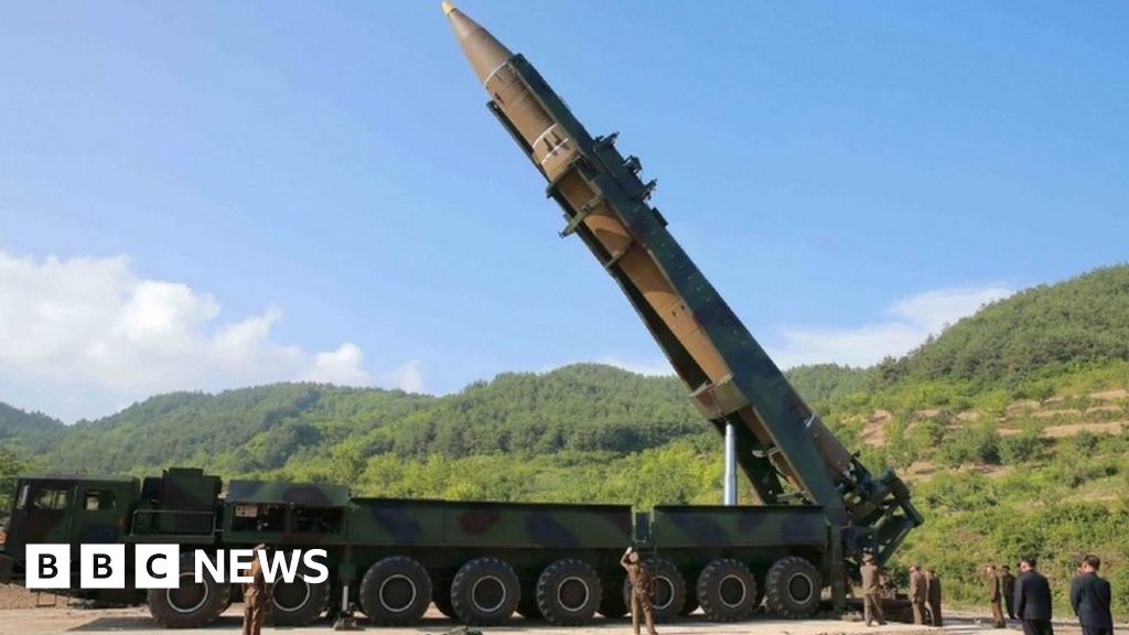 How to survive a missile attack: What's the official advice? - BBC News