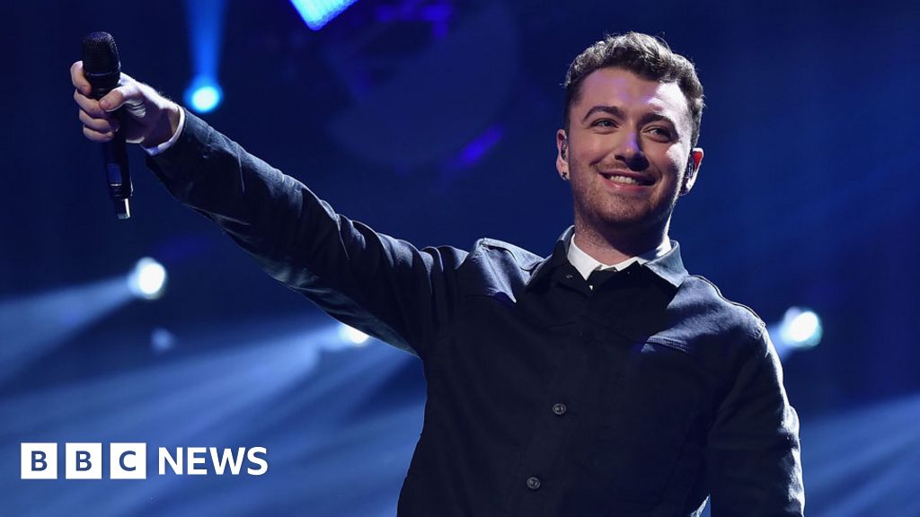 Sam Smith Bond song splits opinion - BBC News