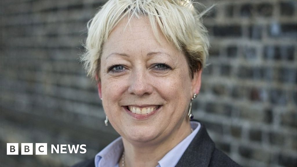 Election results 2017: Tories pip Labour in Thurrock - BBC News