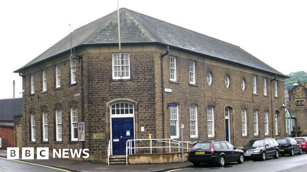 Happy Valley police station to be turned into 19 bedsits - BBC News
