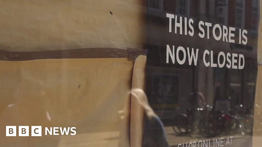 York: high street shops and rise of online shopping - BBC News