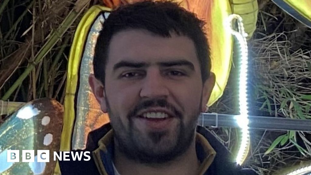 Toomebridge: Motorcyclist killed in crash named as Ciaran Hurl - BBC News