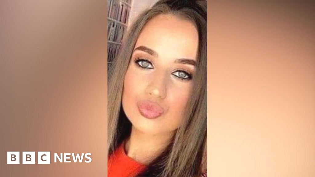 Chloe Mitchell: Brandon John Rainey, 26, on murder charge - BBC News