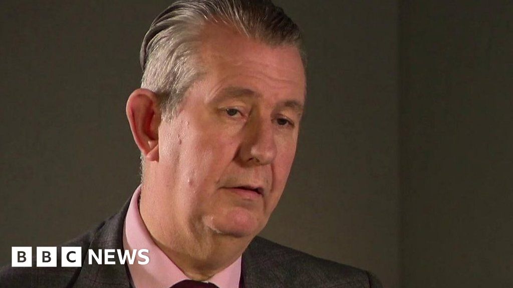 I don't know if Sir Jeffrey voted for me, says Edwin Poots - BBC News