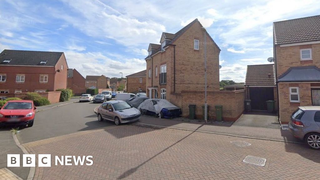 Attempted murder arrest after two stabbed in linked knife attacks