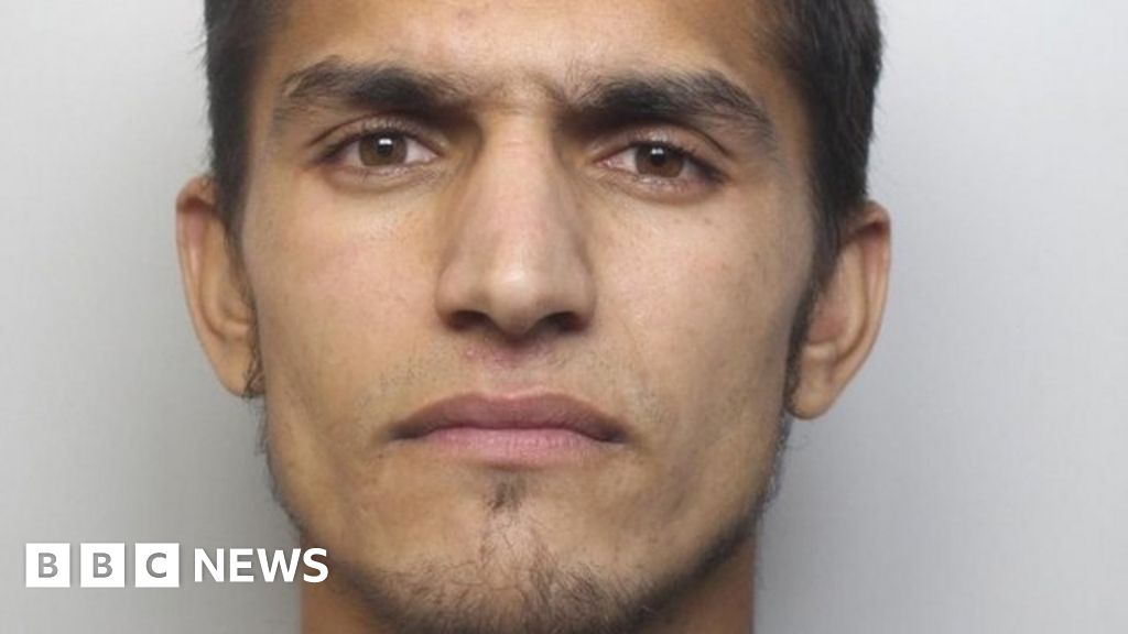 Leeds bus stop rapist sentenced for attack - BBC News