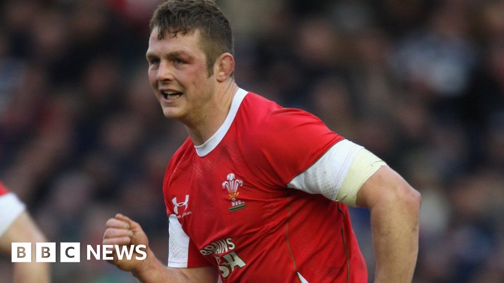 Dafydd Jones: Ex-Wales rugby star admits drink-driving after tractor ...