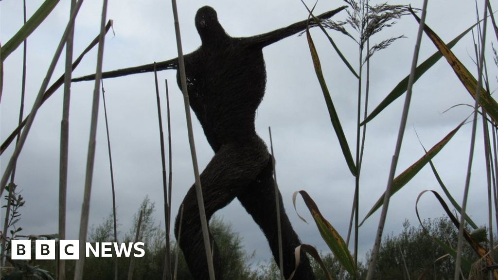 M5 Willow Man sculpture's future uncertain - BBC News
