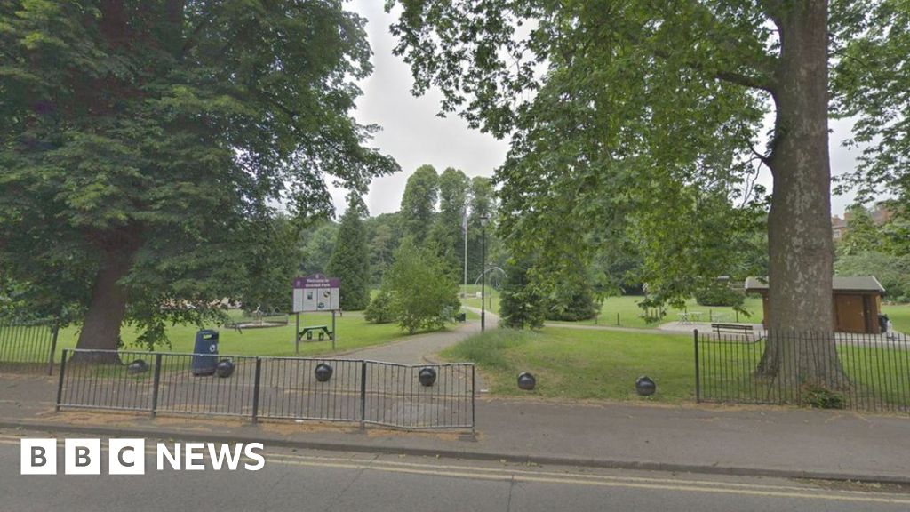 Arrest after man raped in Maidenhead park - BBC News