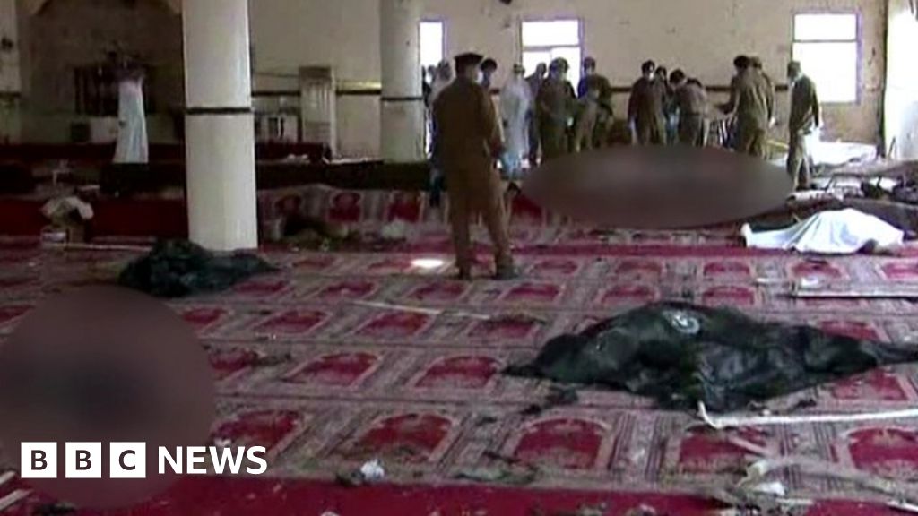 IS claim responsibility for Saudi Arabia mosque attack - BBC News