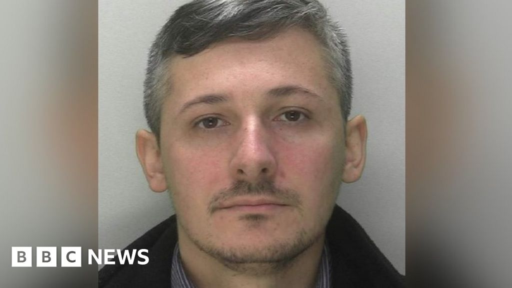 Cheltenham: Rapist Daniel Hutchinson jailed for 12 years - BBC News