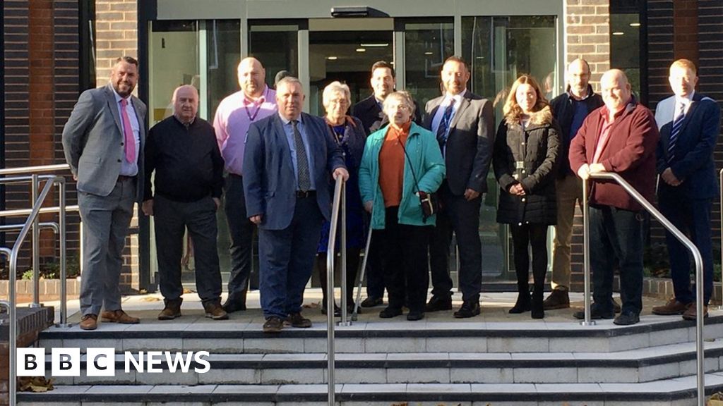 New £12m Walsall medical centre opens to patients - BBC News