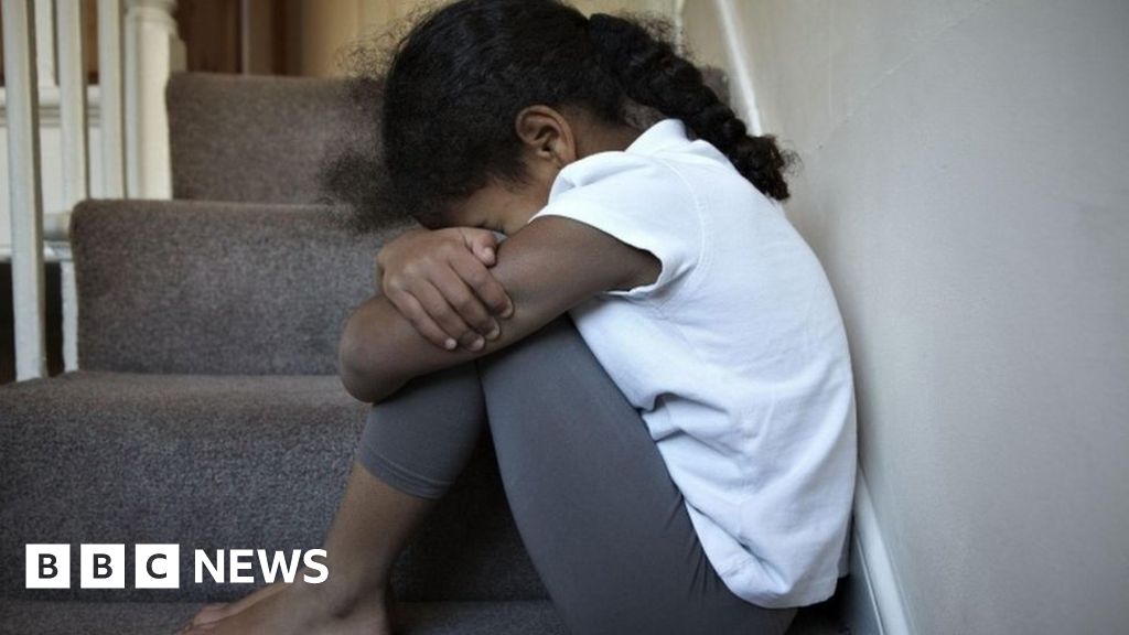 Online bullying counselling on increase, says Childline - BBC News