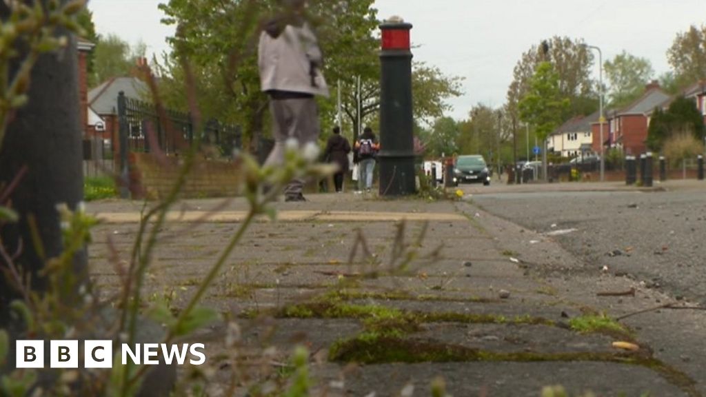 Second car found as children's shooting in Wolverhampton investigated ...