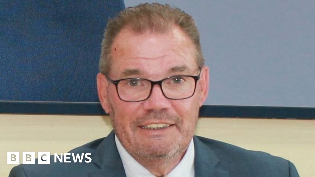 Marcus Troy elected constable of St Clement - BBC News