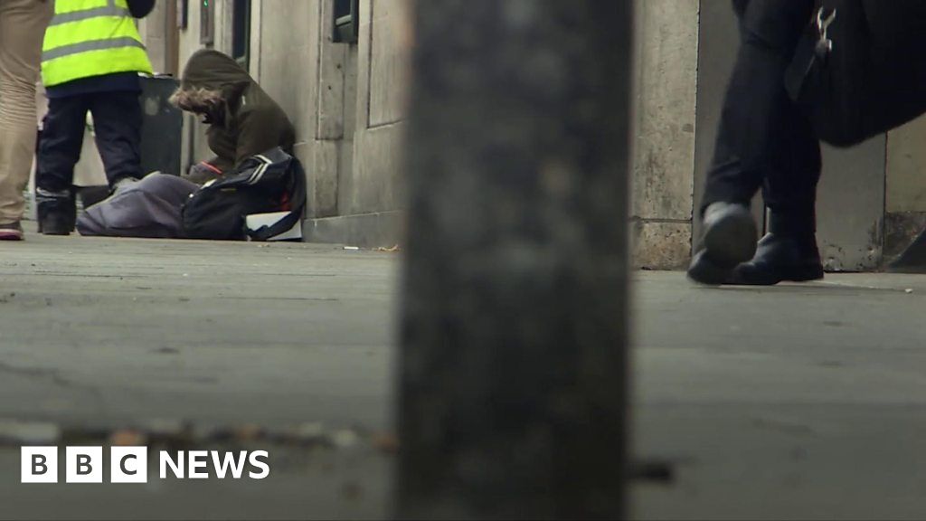 Who helps the homeless when they need medical attention? - BBC News