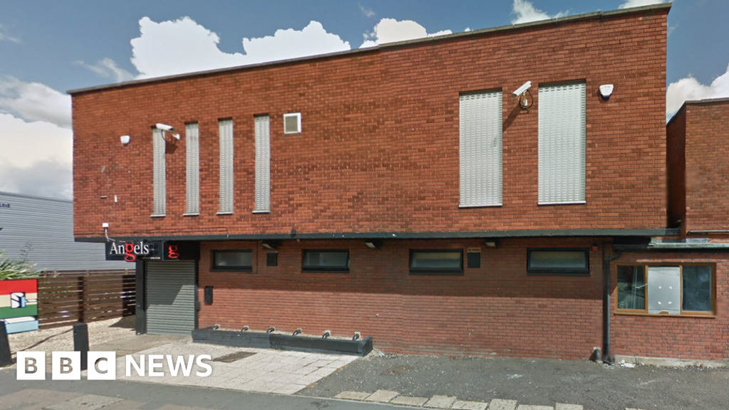Lap dancing club's strippers 'touched and fondled' customers - BBC News
