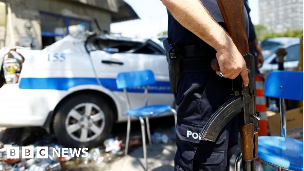 Turkey coup attempt: Police and officials purged - BBC News