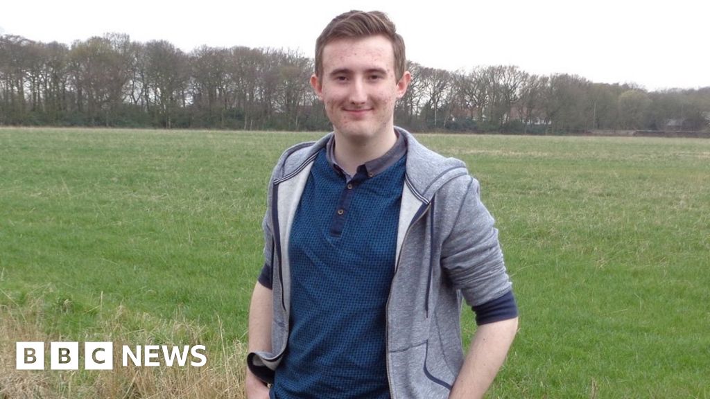 'I'm 16 and I love The Archers' - BBC News