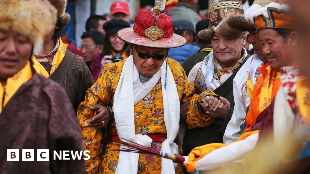 Nepal remembers Bista, last king of Upper Mustang - BBC News