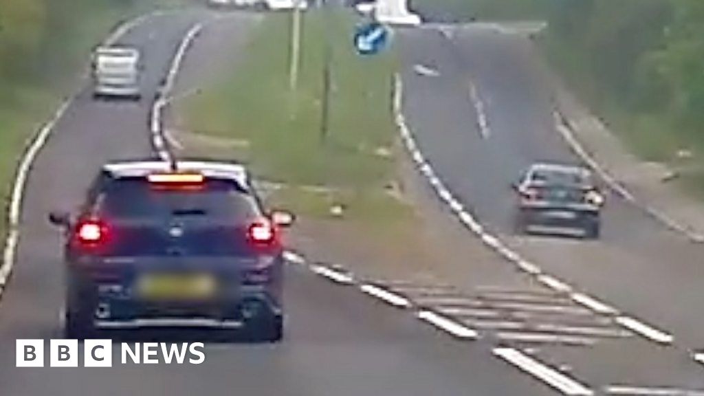 Driver spotted on wrong side of road near Braintree - BBC News