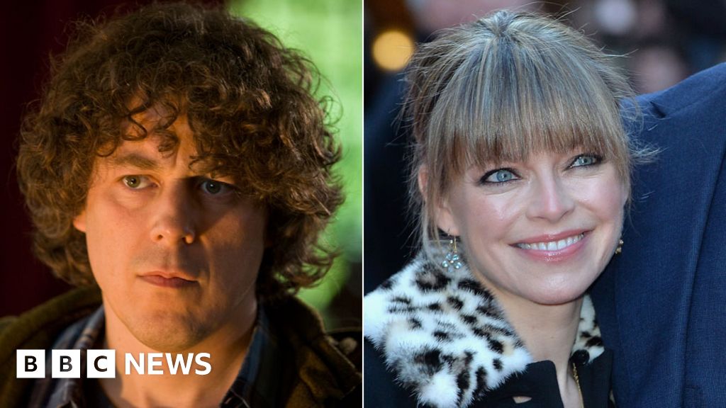 New Jonathan Creek will be 'spookiest ever' says Alan Davies - BBC News