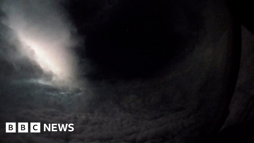 Watch stunning lightning strikes at the heart of Hurricane Lee - BBC News