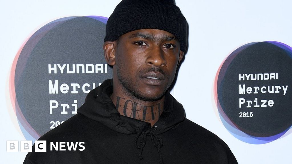 Five minutes face-to-face with Skepta - BBC News