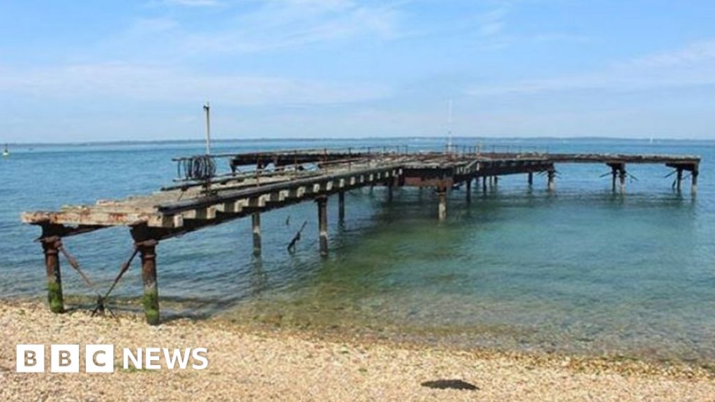 Isle of Wight: Plans to revamp Yarmouth Fort Victoria Pier rejected ...