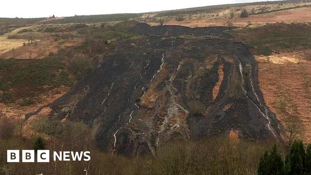 Number of 'higher risk' coal tips in Wales rises to 327 - BBC News