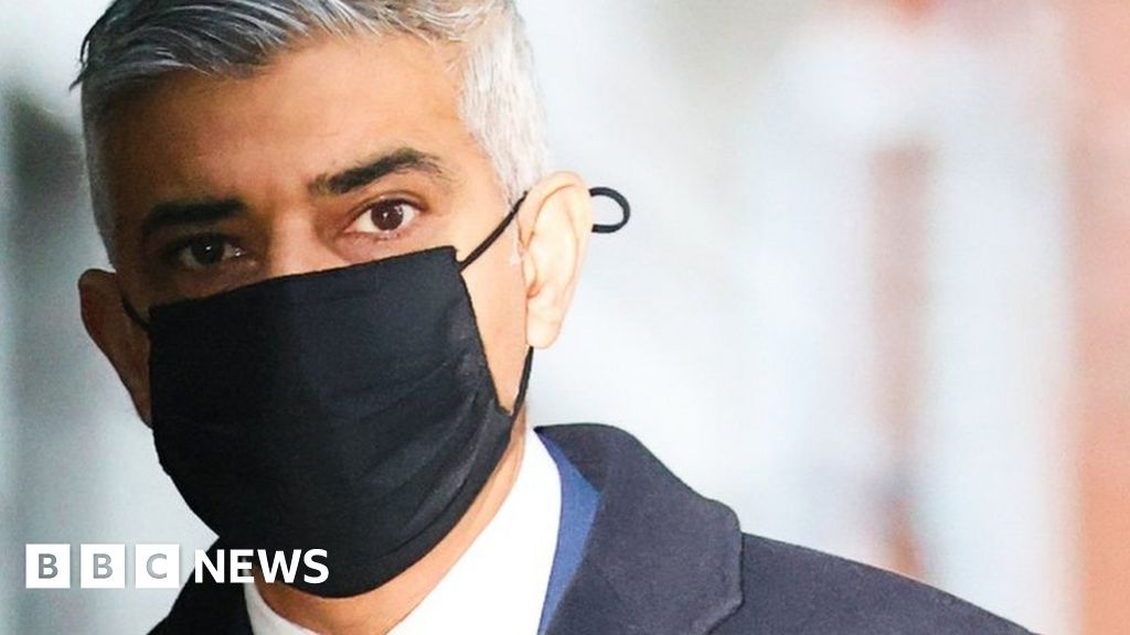 Covid: London 'major incident' over Omicron stood down