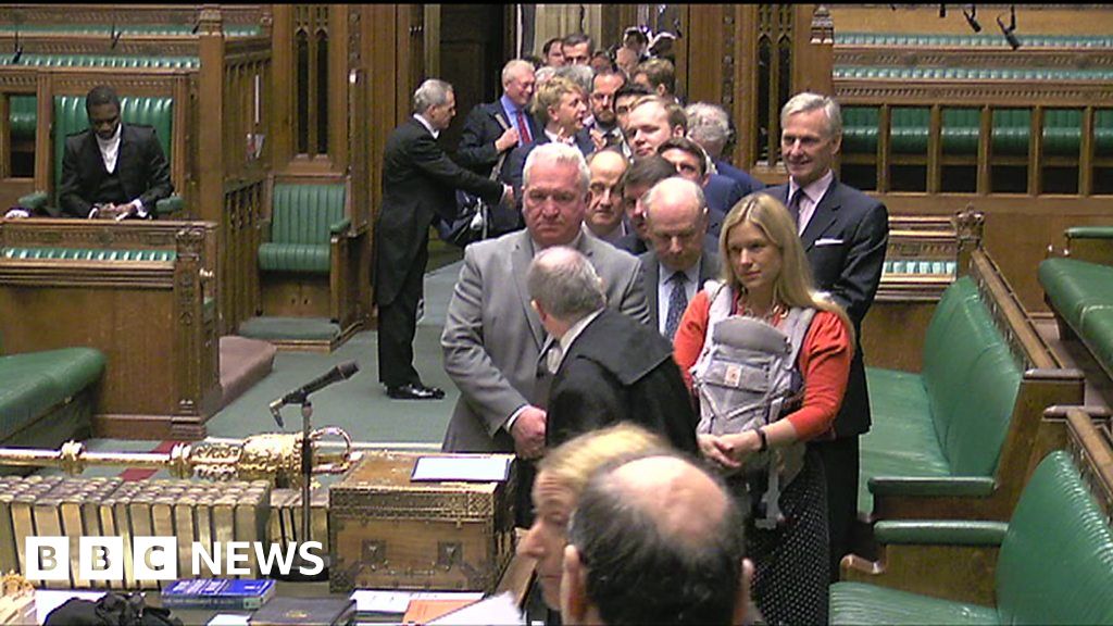 Labour MP Ellie Reeves swears in with her baby - BBC News