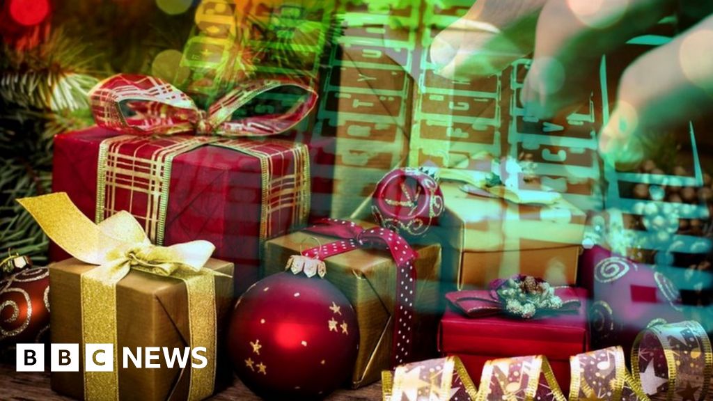 Smart homes haunted by the cyber-ghost of Christmas future - BBC News