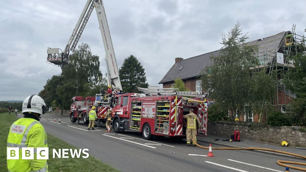 Firefighters tackle Whittington house blaze - BBC News