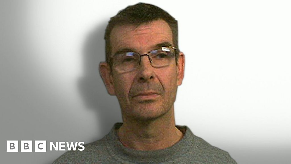 Nigel Leat: Paedophile teacher to face public parole hearing