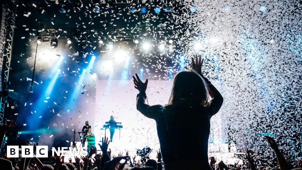 Big Feastival 2024 headliners announced - BBC News